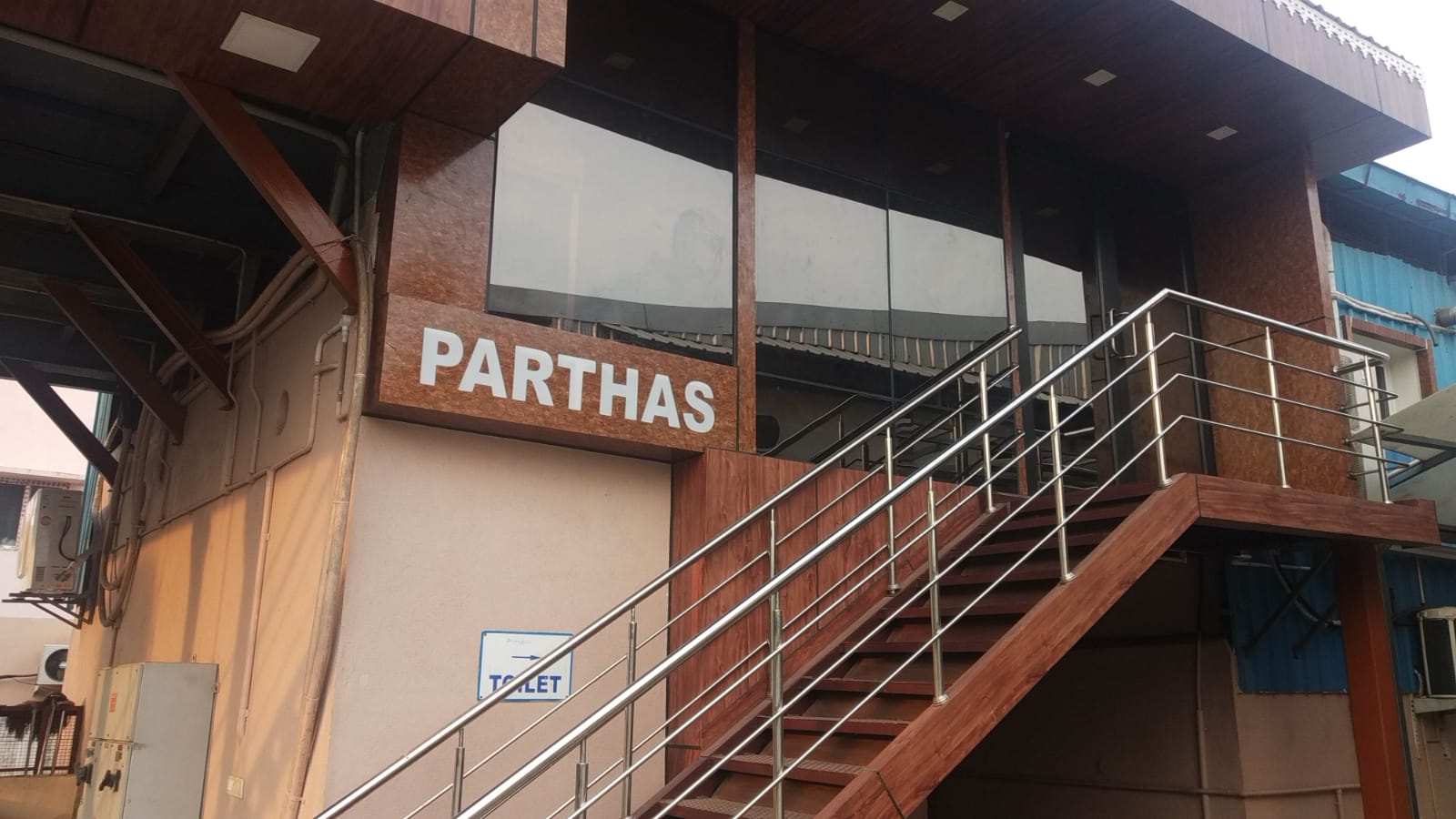 Mini AC Party Hall in Chennai - 24 Convention